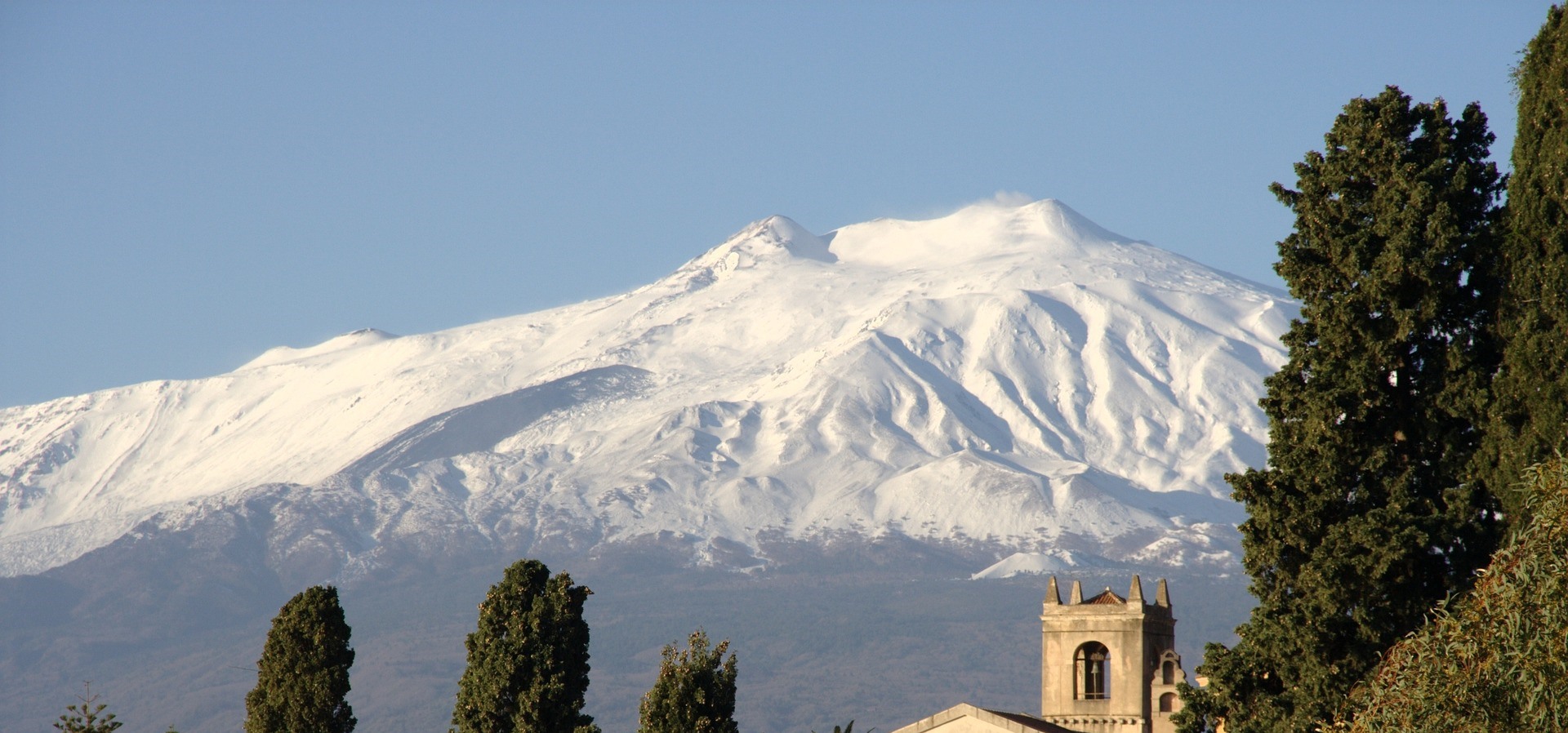 Guida vini. Etna Rosso Doc: ottima qualità ma forse siamo troppo ...